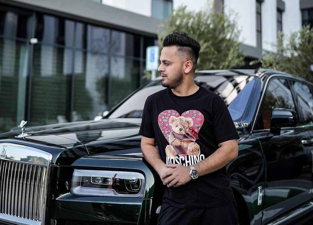 Muhammad Junaid’s making a unique impression! - Filmfare Middle East